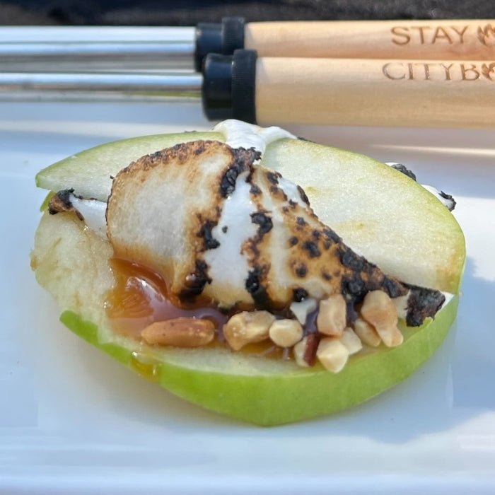 Easy Caramel Apple S’mores Recipe
